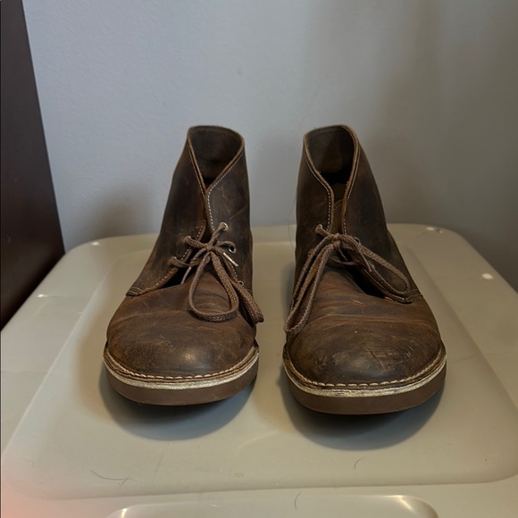 Clarks | Shoes | Clarks Mens Chukka Boots Brown | Poshmark